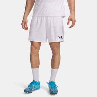 Under Armour Challenger Core Shorts (19 cm) f&uuml;r Herren Wei&szlig; / Wei&szlig; XXL