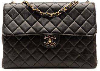Chanel Hobo Bags - Jumbo Classic Lambskin Single Flap - Gr. unisize - in Schwarz - für Damen