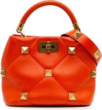 Valentino Garavani Hobo Bags - Small Nappa Roman Stud The Handle Bag - Gr. unisize - in Orange - für Damen