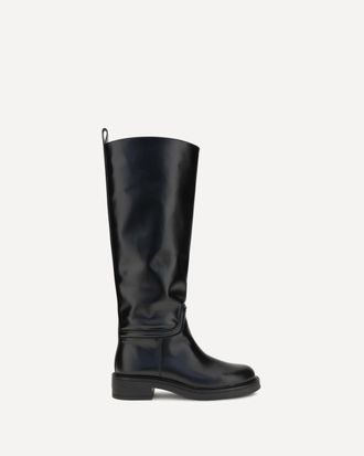 Stuart Weitzman Celia leather Boots Female 7.5