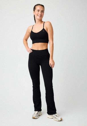 OCEANSAPART Jogger Pants Maya (1-tlg) mit ausgestelltem Bein