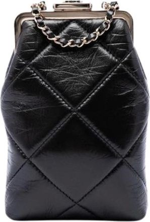 Chanel Pre-owned Sac bandouli&egrave;re matelass&eacute; en cuir dagneau - Femme - Pre-owned - Noir - Taille: ONE Size