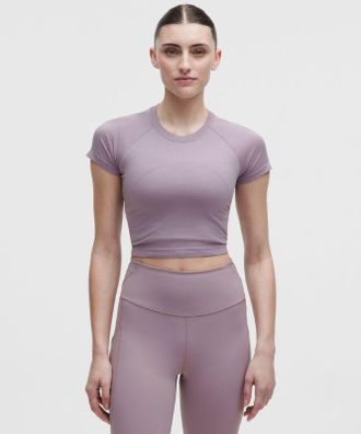 lululemon T-Shirt court Swiftly Tech 2.0 pour Femmes - Violet/Pastel - Taille 10