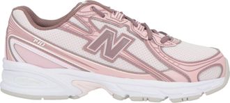 New Balance 740