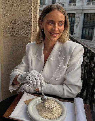 NA-KD x Janni Del&eacute;r - Blazer long coupe sablier - Blanc
