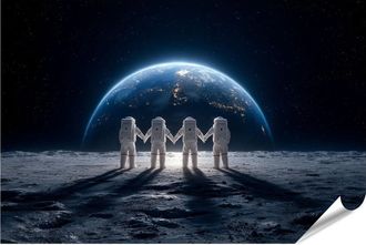 Islandburner Poster Astronauten Hand in Hand Mond Erde Hintergrund - Poster 130x90cm