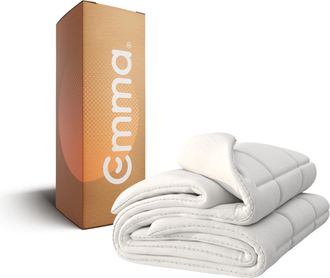 Emma One Bettdecke Medium 135x200 - Optimal f&uuml;r Herbst & Winter - Atmungsaktive & Waschbare &Uuml;bergangsdecke - Fluffig, W&auml;rmend & Feuchtigkeitsregulierend