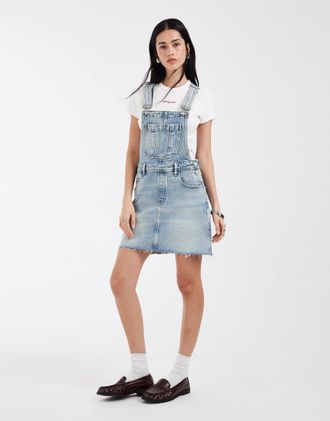 Tommy Jeans Robe salopette en jean - Bleu clair d&eacute;lav&eacute;