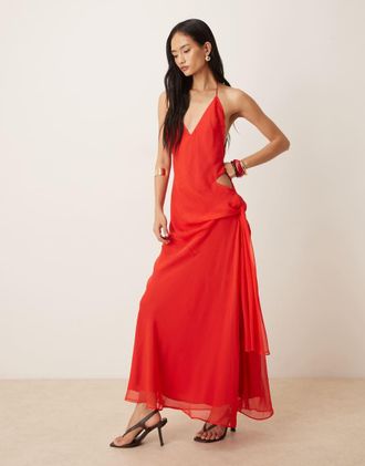 Bardot Cyrel - Robe longue effet drap&eacute; &agrave; dos &eacute;chancr&eacute; avec d&eacute;coupe et d&eacute;tail nou&eacute; sur le c&ocirc;t&eacute; - Rouge