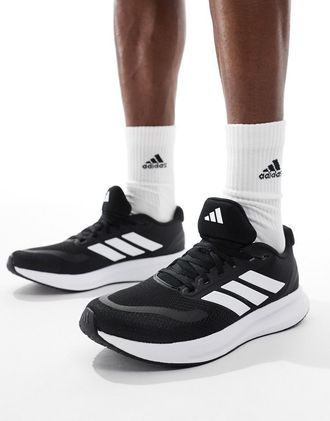 adidas adidas Running - Runfalcon - Sneaker in Schwarz und Wei&szlig;
