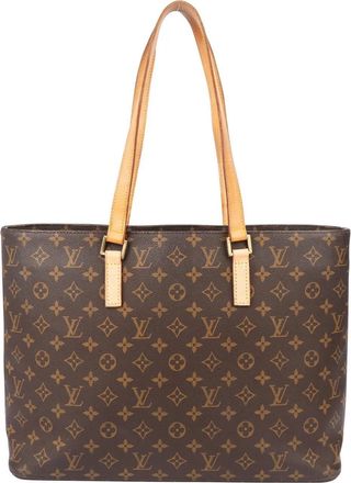 Louis Vuitton Crossbody Bags - Louis Vuitton Canvas Monogram Luco Shoulder Bag - Gr. unisize - in Braun - für Damen