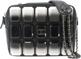 Chanel Sac bandouli&egrave;re Matelass&eacute; Pre-owned - Femme - Pre-owned - Noir - Taille: ONE Size