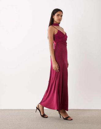 Tfnc Satin-Bustier-Maxikleid aus Chiffon mit Schal-Detail in Himbeere-Rosa