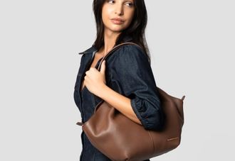 Alexander Smith Rachel Medium shoulder bag in brown tumbled leather