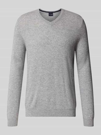 Christian Berg Strickpullover aus Kaschmir mit V-Ausschnitt