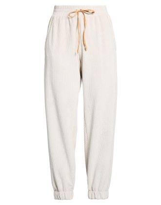 Alviero Martini 1A Classe HOSEN & R&Ouml;CKE - Hosen auf YOOX.COM