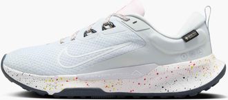 Nike Damen Juniper Trail 2 Gore-TEX Sneaker, Pure Platinum/White-Magic Ember, 36 EU