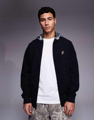 Icecream Kapuzenpullover in Schwarz mit Logoprint auf der Kapuze