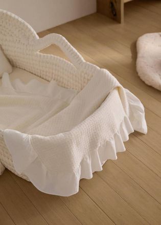 Mango Couvre-lit coton jacquard volant mini berceau blanc cass&eacute; - Home - 55x85cm - MANGO HOME