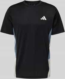 adidas T-Shirt mit Label-Print