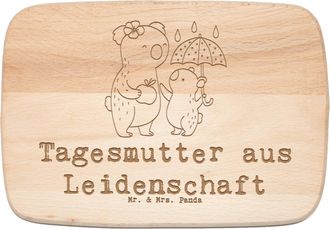 Mr. & Mrs. Panda Schneidebrett Holz Tagesmutter Leidenschaft - Geschenk, Holzbrett, vesperbrett, Fr&uuml;hst&uuml;cksbrettchen, Fr&uuml;hst&uuml;cksbrett, massivholzbrett