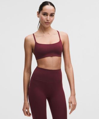 lululemon Wunder Train BH mit Racerback-Tr&auml;gern Leichter Halt A/B-Cups f&uuml;r Frauen - Gr&ouml;&szlig;e 12 in Burgundy Bay