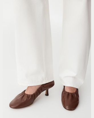 Arket Geraffter Pumps -Beige