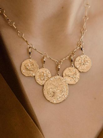 Azlee collier en or 18ct &agrave; pendentif Of The Stars Cancer