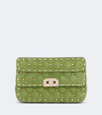 Valentino Garavani Henkeltasche Rockstud Spike Small aus Veloursleder