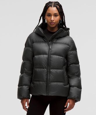 lululemon Federleichte Puffer-Daunenjacke mit F&uuml;llkraft 900 f&uuml;r Frauen - Gr&ouml;&szlig;e XL in Graphite Grey