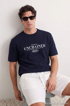 Trendyol MAN Herren Dunkelblau Slogan Kurz Regular Fit T-Shirts