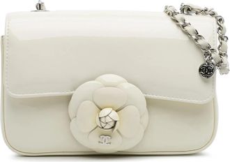 Chanel Hobo Bags - Small Patent Camellia Single Flap - Gr. unisize - in Weiß - für Damen