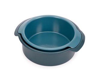 Joseph Joseph Joseph Nest Bake 2er-Set Antihaft-Runde Kuchenformen, 23cm & 20cm, Karbonstahl, Leichtziehbare Griffe, Stapelbar, Platzsparendes Design