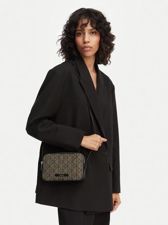 Calvin Klein Handtasche Calvin Klein Emblem Trio Pebble Shoulder Bag LV04F3533G Khakifarben
