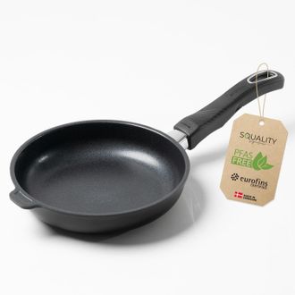 Squality Premium Bratpfanne PFAS frei 20 cm - Antihaft Pfanne beschichtet aus D&auml;nemark | Ofenfest bis 260 &deg;C, induktionsgeeignet, ergonomisch, f&uuml;r gesundes Koc