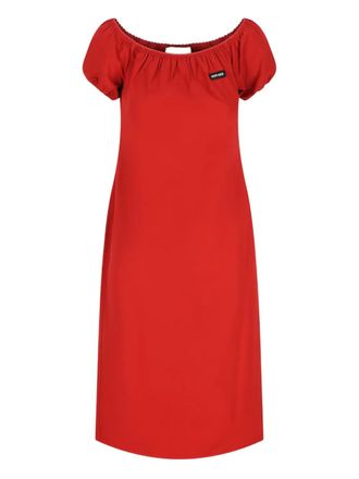 Miu Miu off-shoulder label-detail midi dress - Rouge