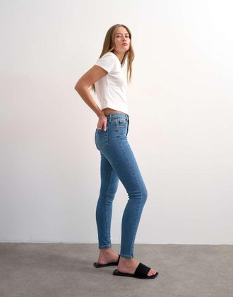 Topshop Jamie - Skinny-Jeans in Vintage-Blau mit hohem Bund