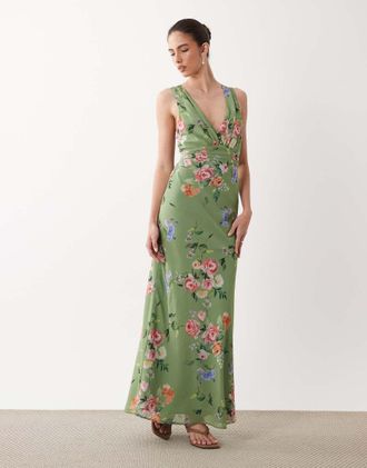 Hope & Ivy Maxikleid mit V-Ausschnitt, Knopfleiste, Bindeg&uuml;rtel und gr&uuml;nem Blumenmuster