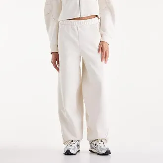 New Balance Damen Athletics Crafted Fleece Pant in Beige, Baumwollfleece, Gr&ouml;&szlig;e XS