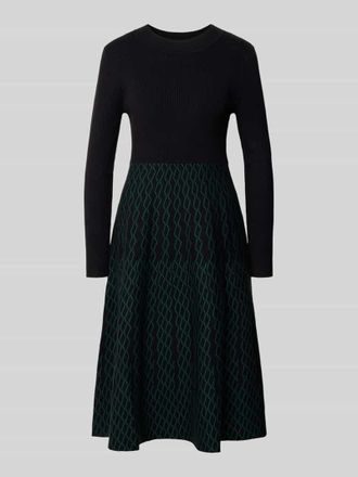 Apricot Knielanges Kleid mit Rundhalsausschnitt