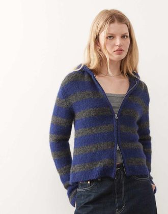 Weekday Slim-Fit-Strickjacke mit Kapuze und Streifen in Blau und Grau