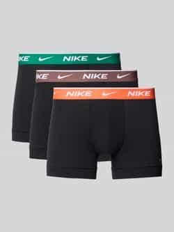 Nike Slim Fit Trunks mit Logo-Stitching Modell Essential