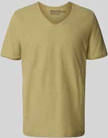 Mc Neal T-Shirt mit V-Ausschnitt