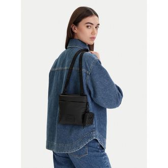 Calvin Klein Umh&auml;ngetasche Calvin Klein Puffer Utility Flatpack LV04D3224G Schwarz