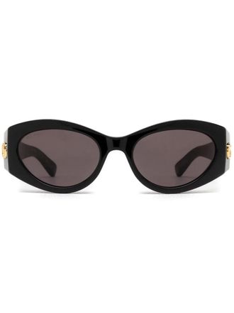 Gucci lunettes de soleil &agrave; monture papillon - Noir