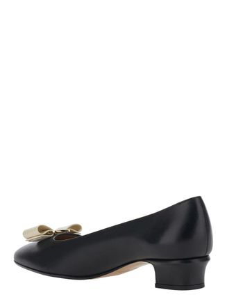 Ferragamo Womens Pumps Vara 2.0 Black Leather Calf