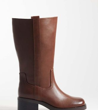 Asos Curve - Cherry - Bottes camionneur &agrave; enfiler - Chocolat-Marron