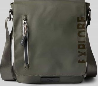 Camel Active Schultertasche mit Statement-Print Modell EXPLORE