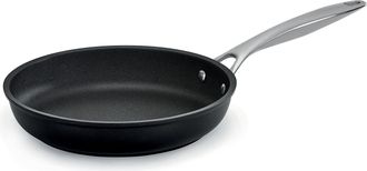 Barazzoni Black Titan Pro, Pfanne &Oslash; 32 cm, Griff aus genietetem Stahl, Antihaftbeschichtung, Titan Pro (5 Schichten). Induktion, kompatibel mit Made in Italy