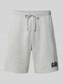 GAP Straight Fit Shorts mit Logo-Stitching Modell Heritage